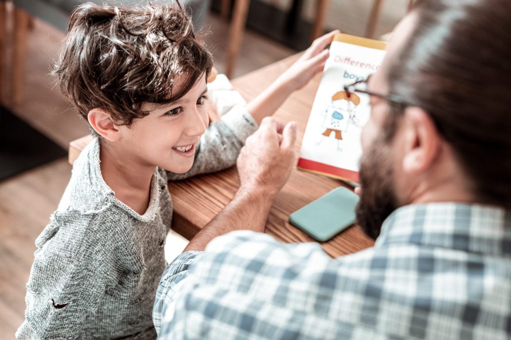 The Guide to Online School Curriculum Standards - Legacy Online School