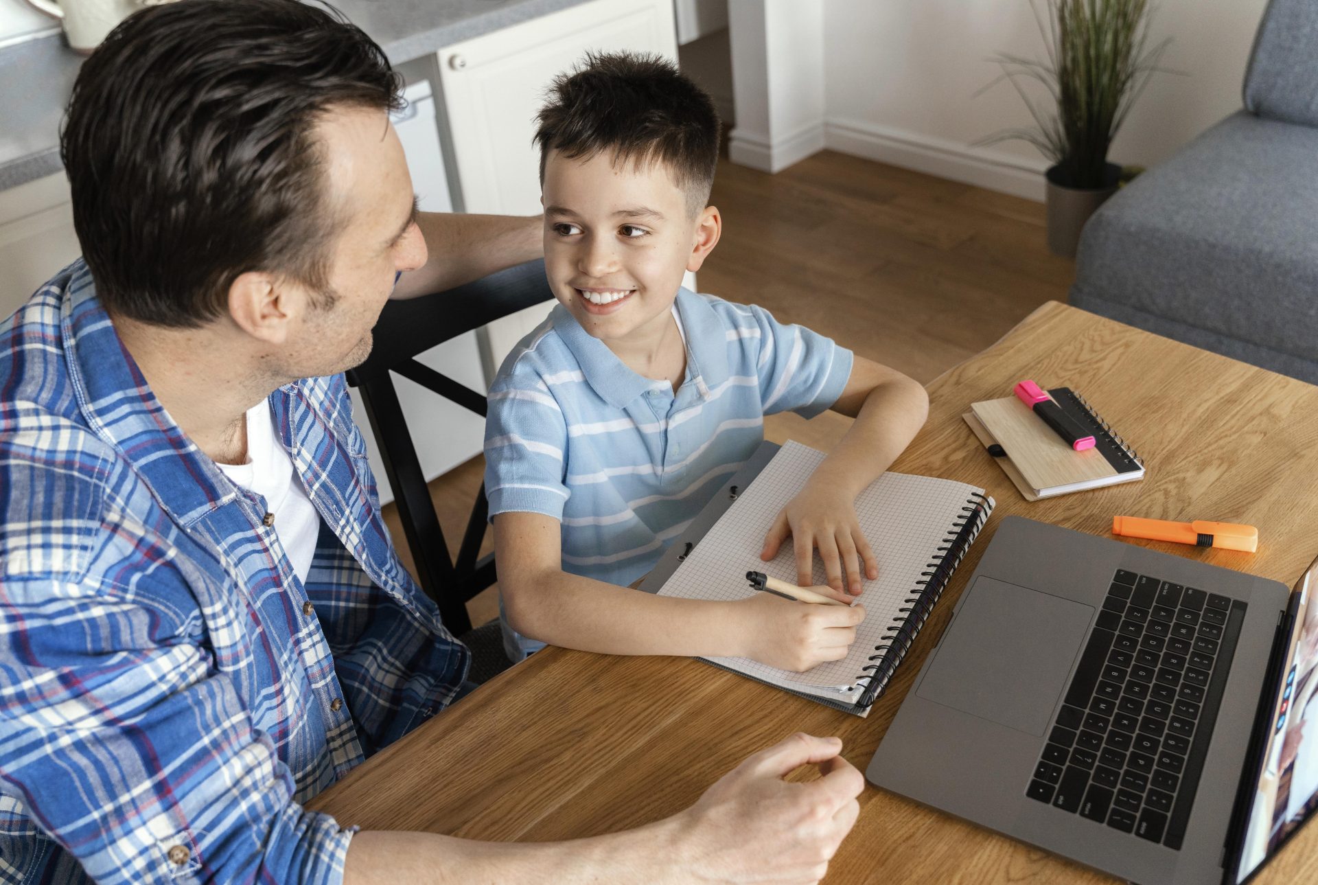 Switching Child to Online School: Parent Guide to Virtual Options